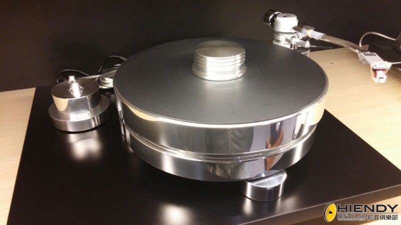 大特價-JR Transrotor 入門套裝黑膠唱盤 : Hiendy.com 影音俱樂部