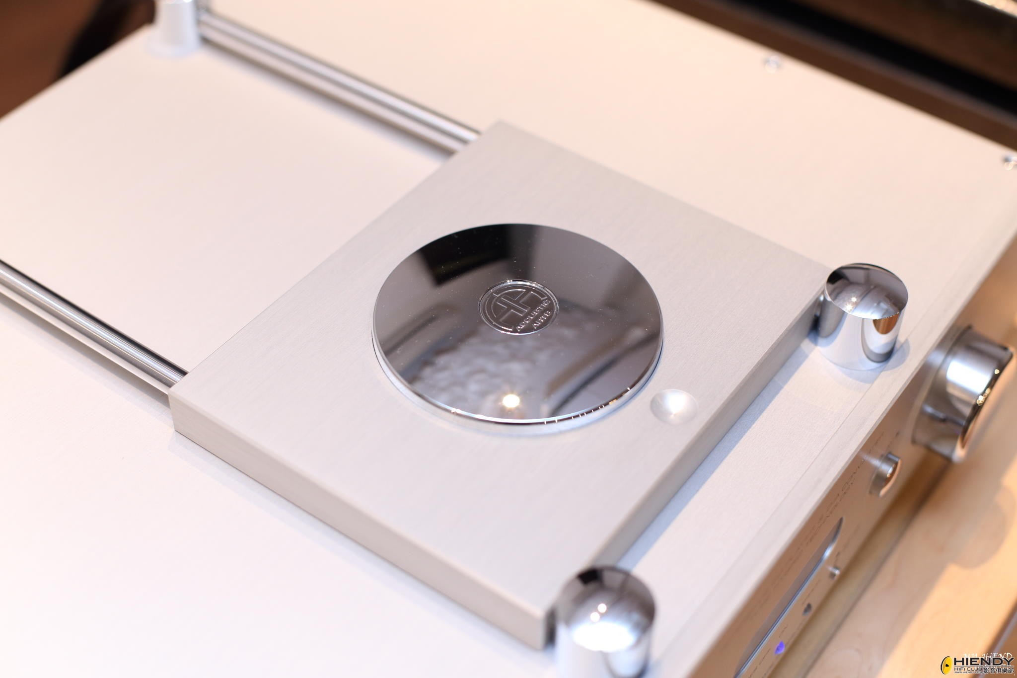 理性與暖意並重－Accustic Arts Player II MK2 CD唱盤 ( > ,